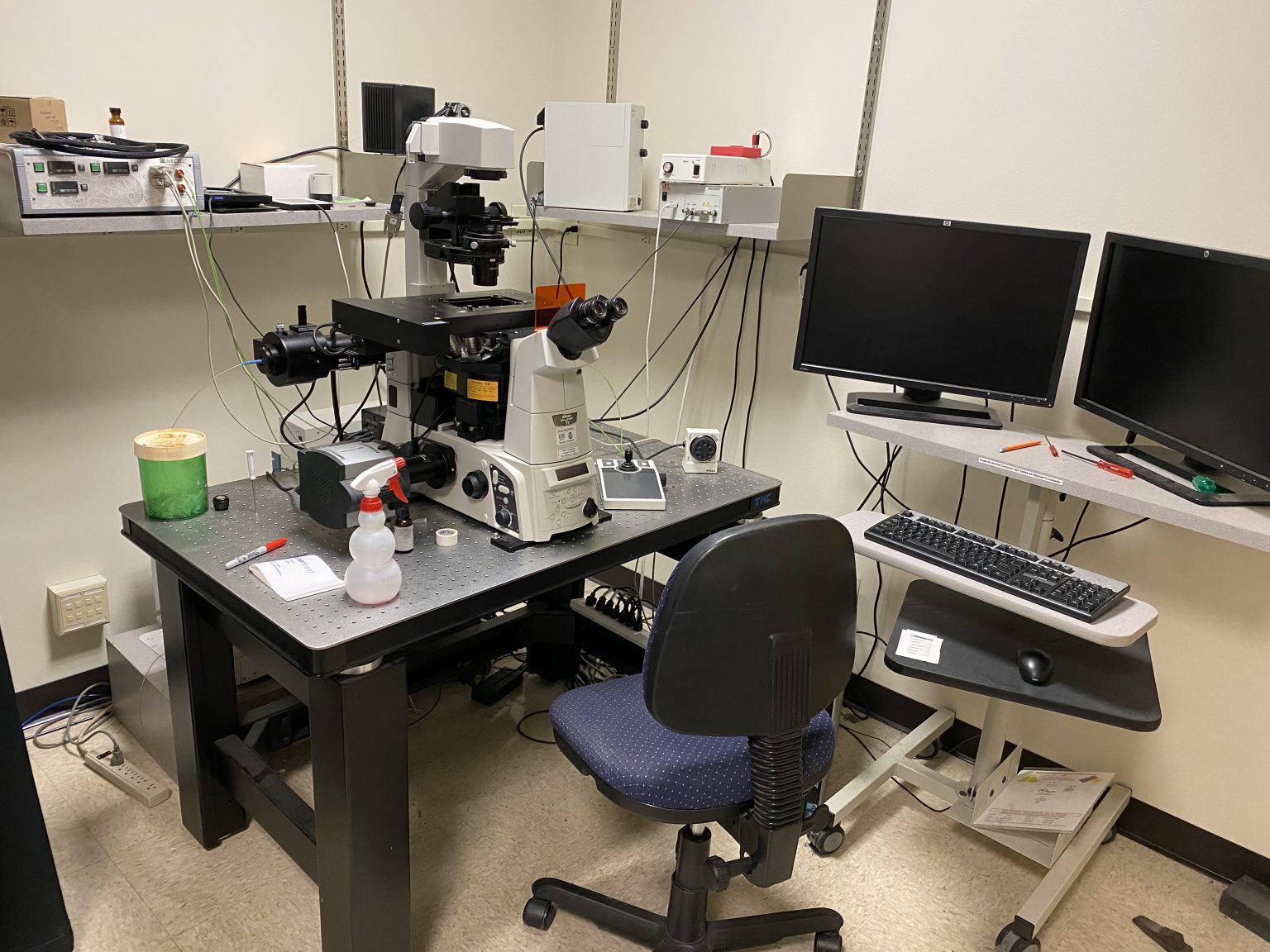 Flourescence Microscopy/Image Analysis Center – Department of ...